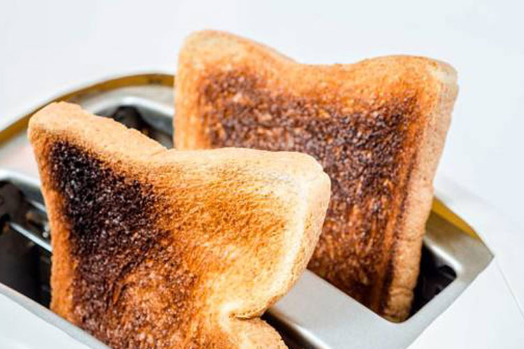 study says consumers eating more roasted toast can increase the risk of ...