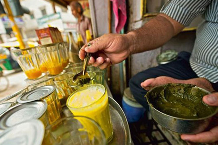 Holi 2019 how to detoxify bhang bhang ka nasha kaise utaren : Holi 2019 ...