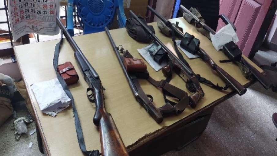 Fake gun license scam: ED raids 11 places in J&K-फर्जी बंदूक लाइसेंस ...