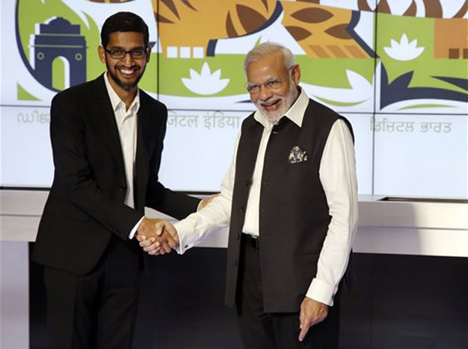 PM Modi visits Google Headquater - India TV Hindi